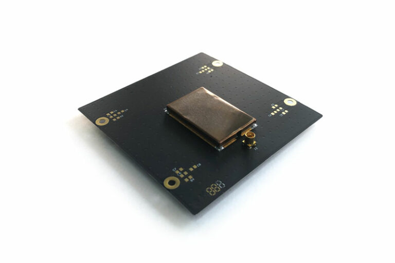 ISISPACE GNSS Active Patch Antenna - CubeSatShop.com